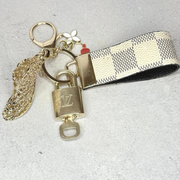 Louis Vuitton | Accessories | Louis Vuitton Lock Key 323 W A Handmade ...